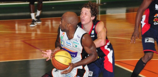 Liga Nacional anuncia titulares do Jogo das Estrelas do NBB; Larry é o ...