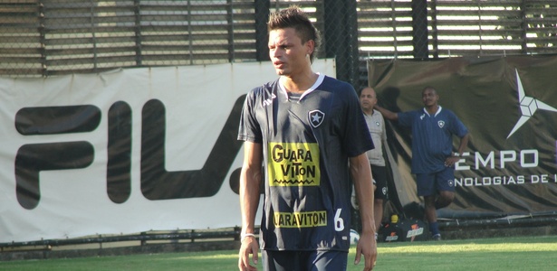 Recuperado de lesão, Fábio Ferreira se diz à disposição de Caio Júnior ...